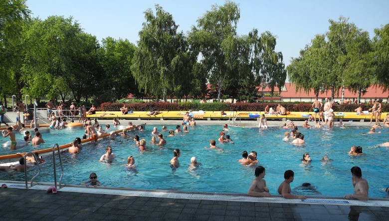 Freibad Stockerau – Freier Eintritt mit der NÖ-CARD